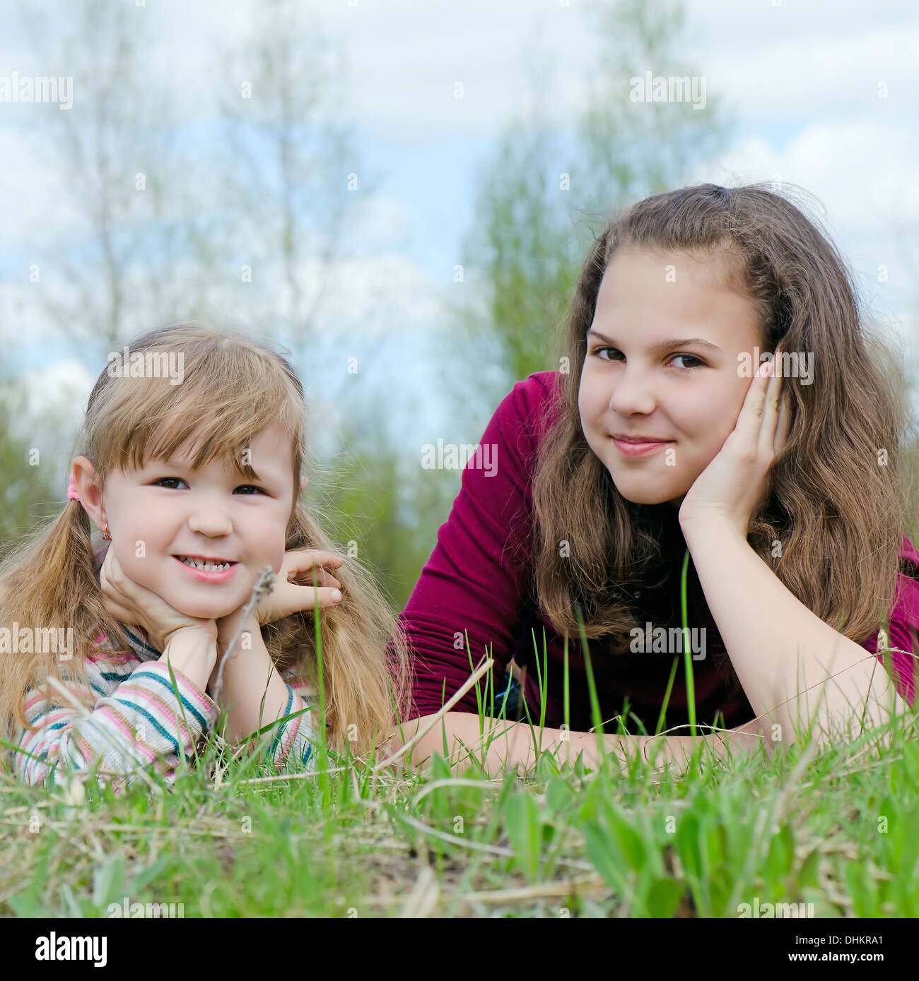 Sky girls hi-res stock photography and images - Alamy