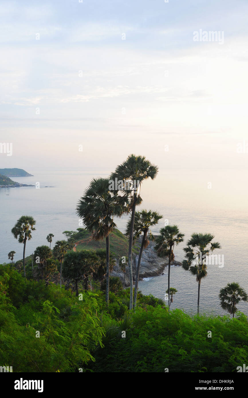 Mirage island hi-res stock photography and images - Alamy