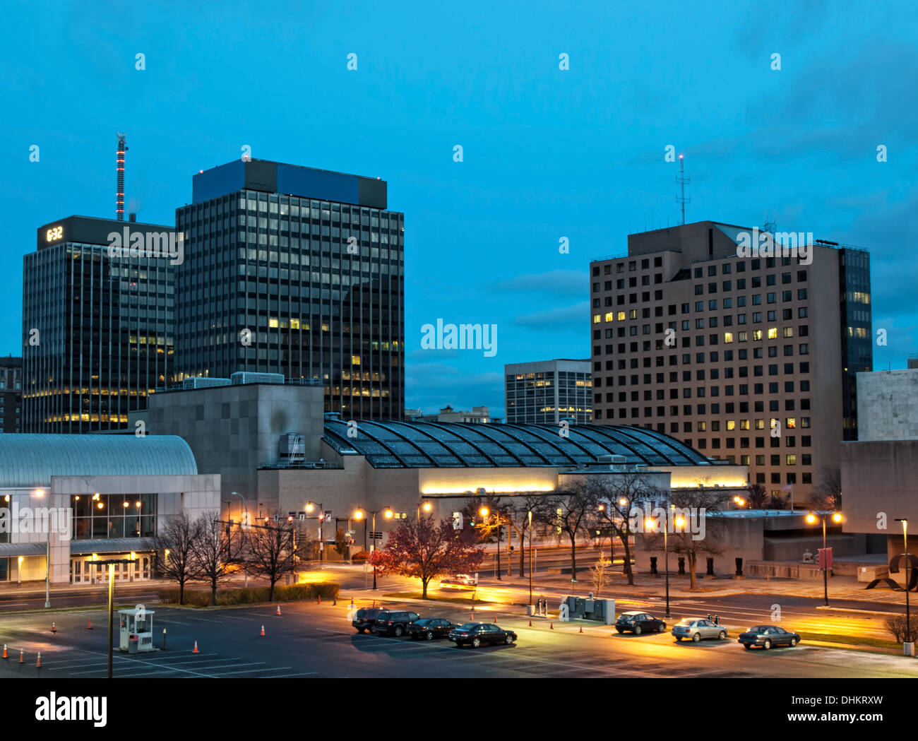 Road above dusk new york hi-res stock photography and images - Alamy