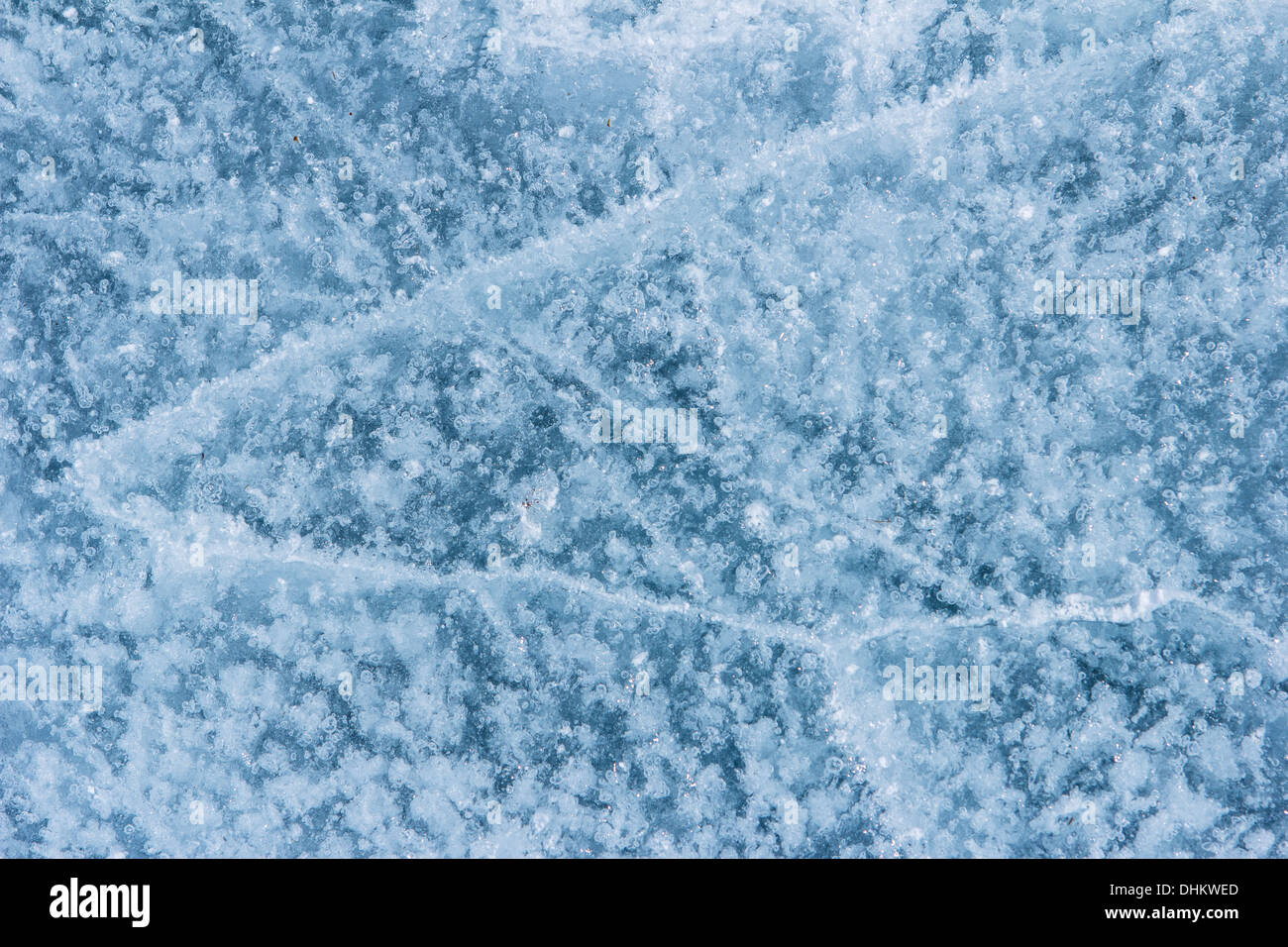 Cracked ice texture hi-res stock photography and images - Alamy