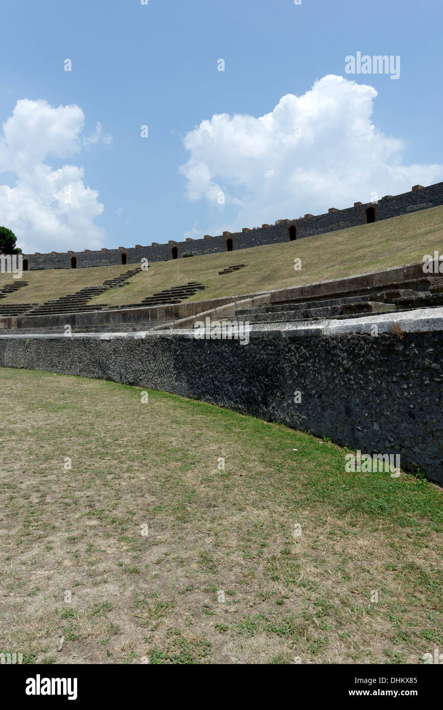 Pompeii italy the amphitheatre was used for sports gladiatorial ...