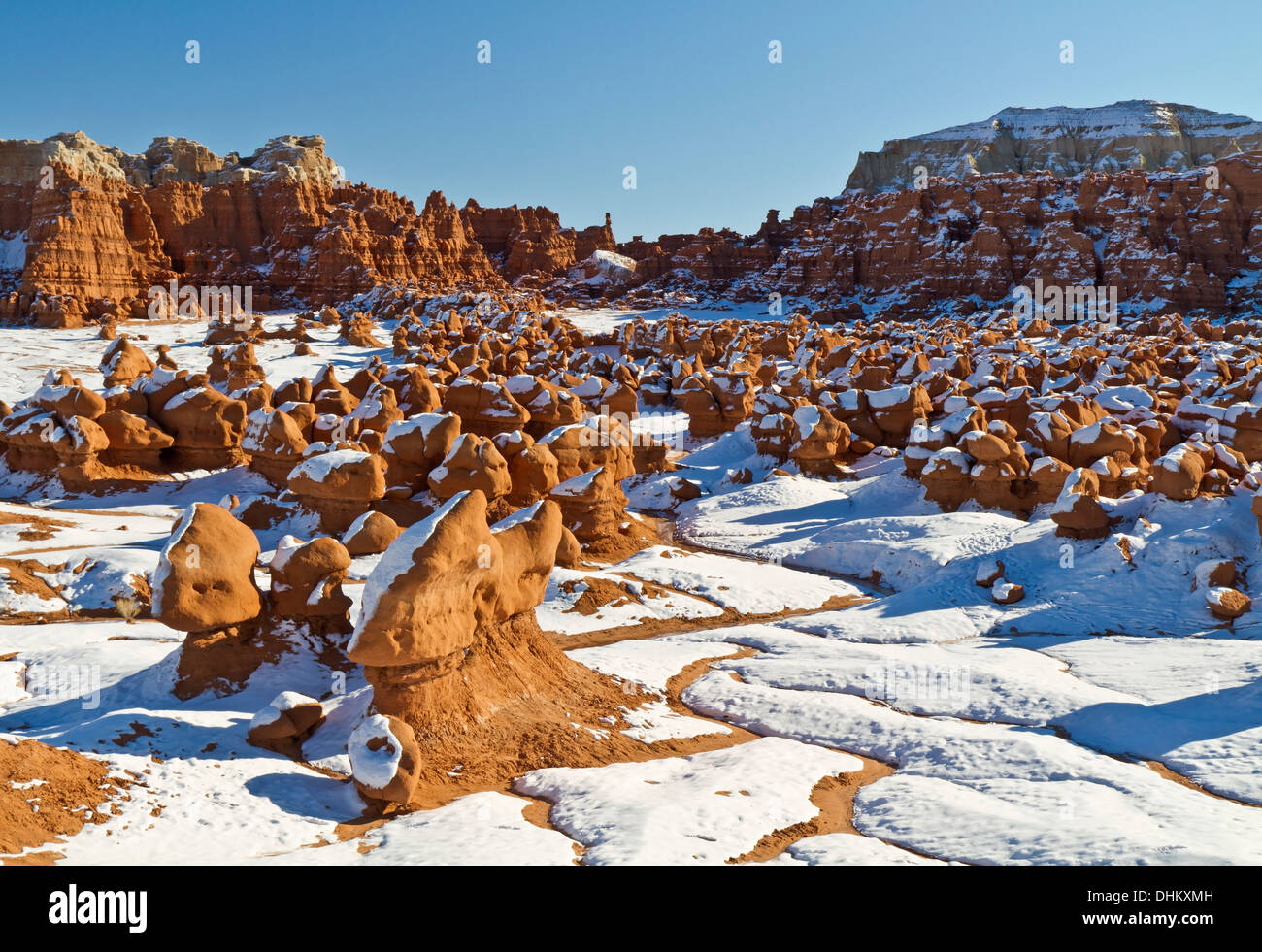 Goblin valley hi-res stock photography and images - Alamy