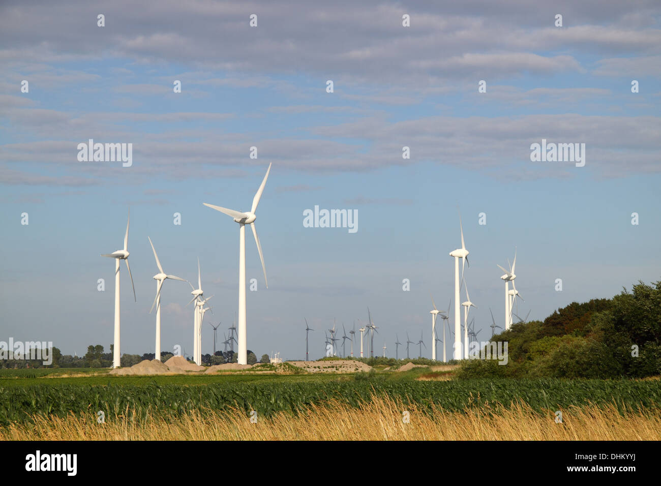 What is wind tre hi-res stock photography and images - Alamy