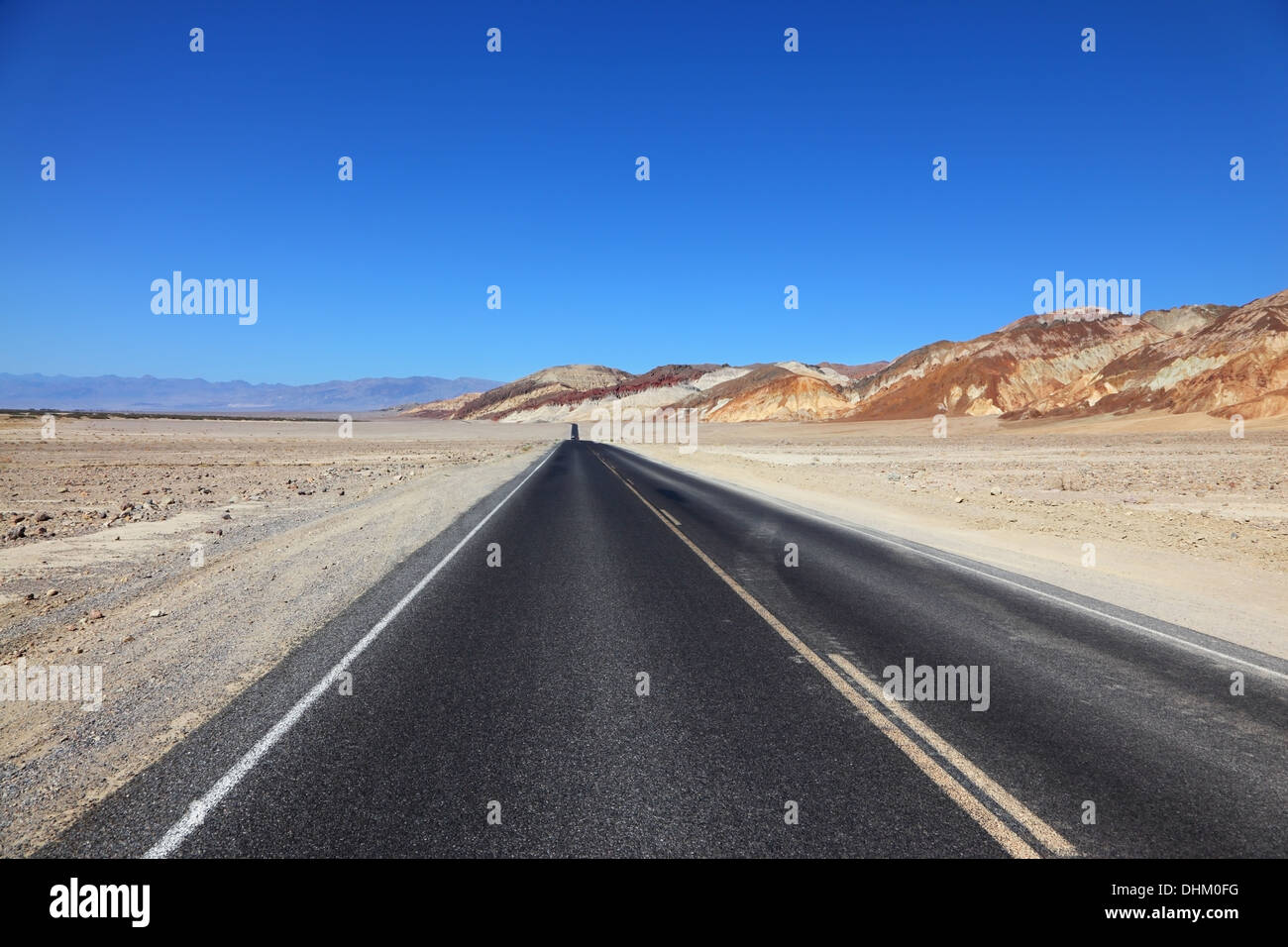 Fast road hi-res stock photography and images - Alamy