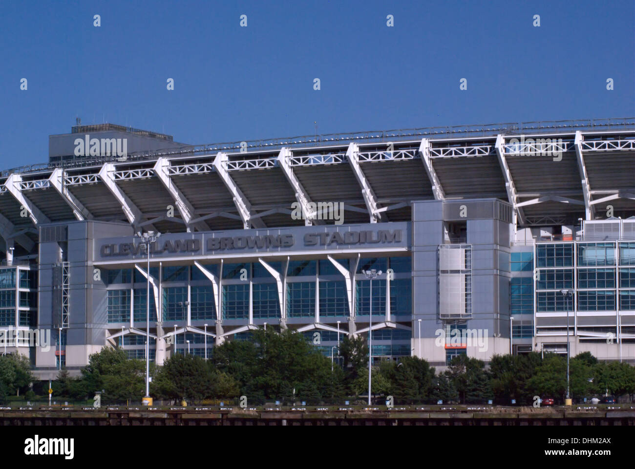 Cleveland Browns Stadium shot from Lake Erie Stock Photo - Alamy