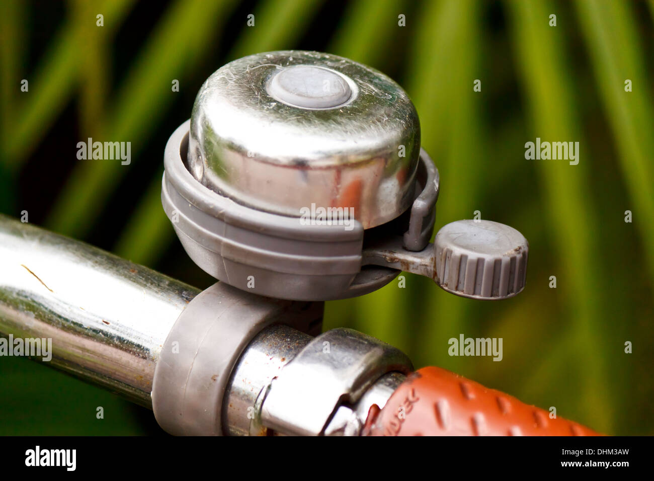 Bicycle bell hi-res stock photography and images - Alamy