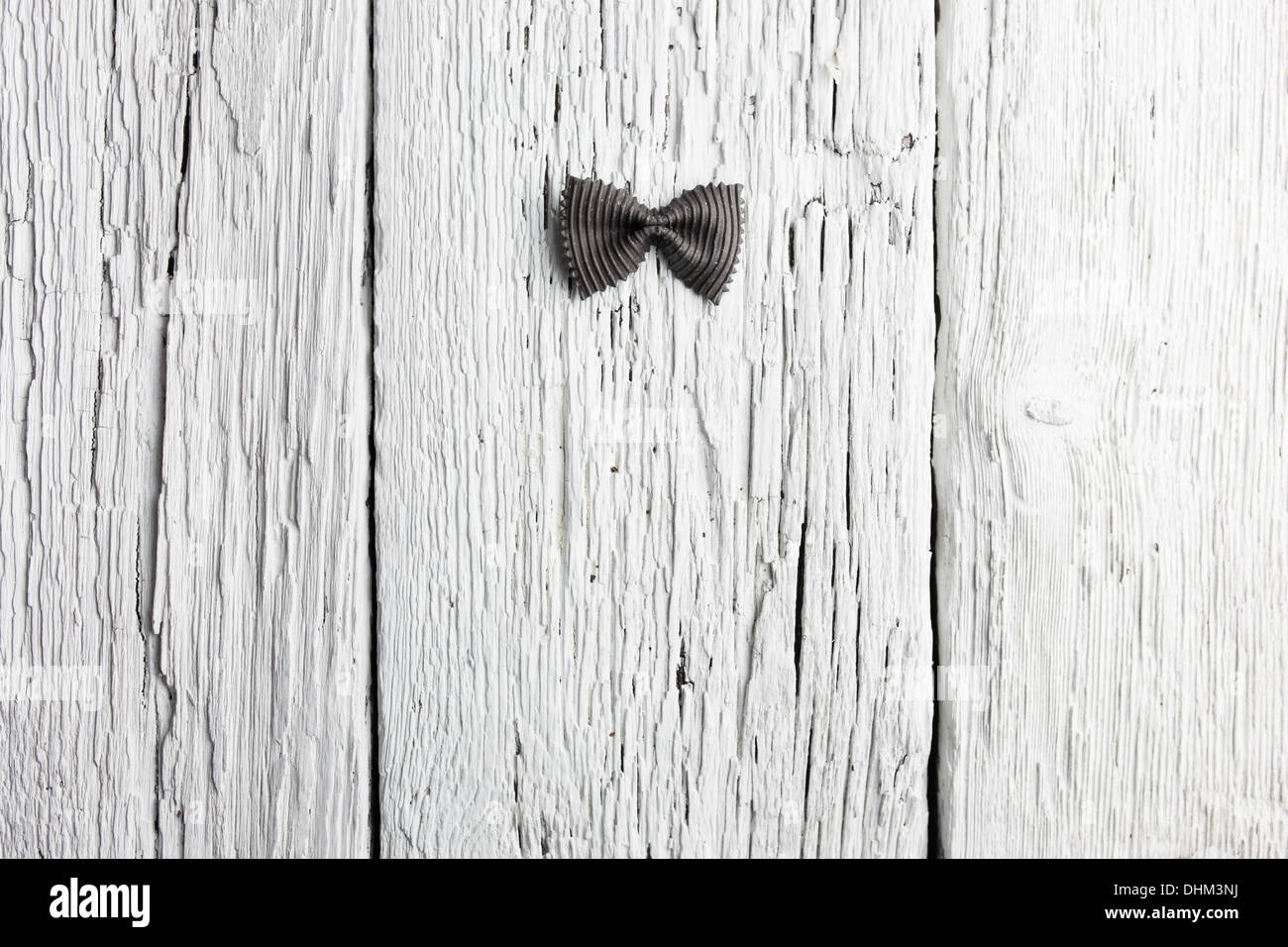 Wood bow tie hi-res stock photography and images - Alamy