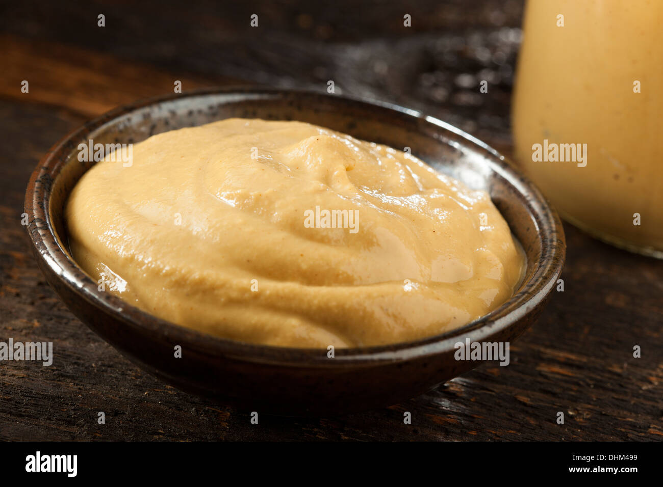 Yellow mustard sauce hi-res stock photography and images - Alamy