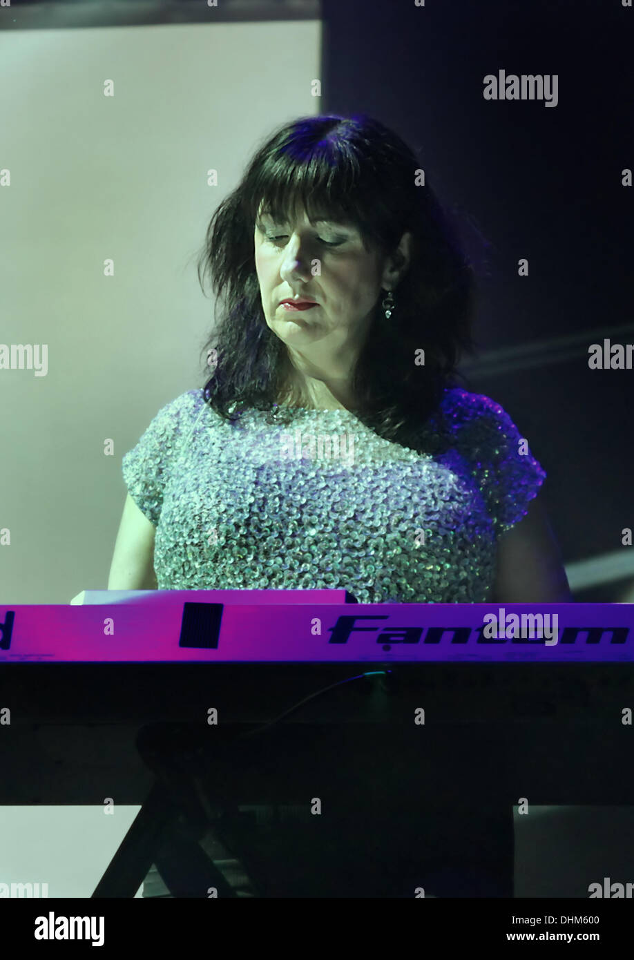 O2 gilbert hi-res stock photography and images - Alamy