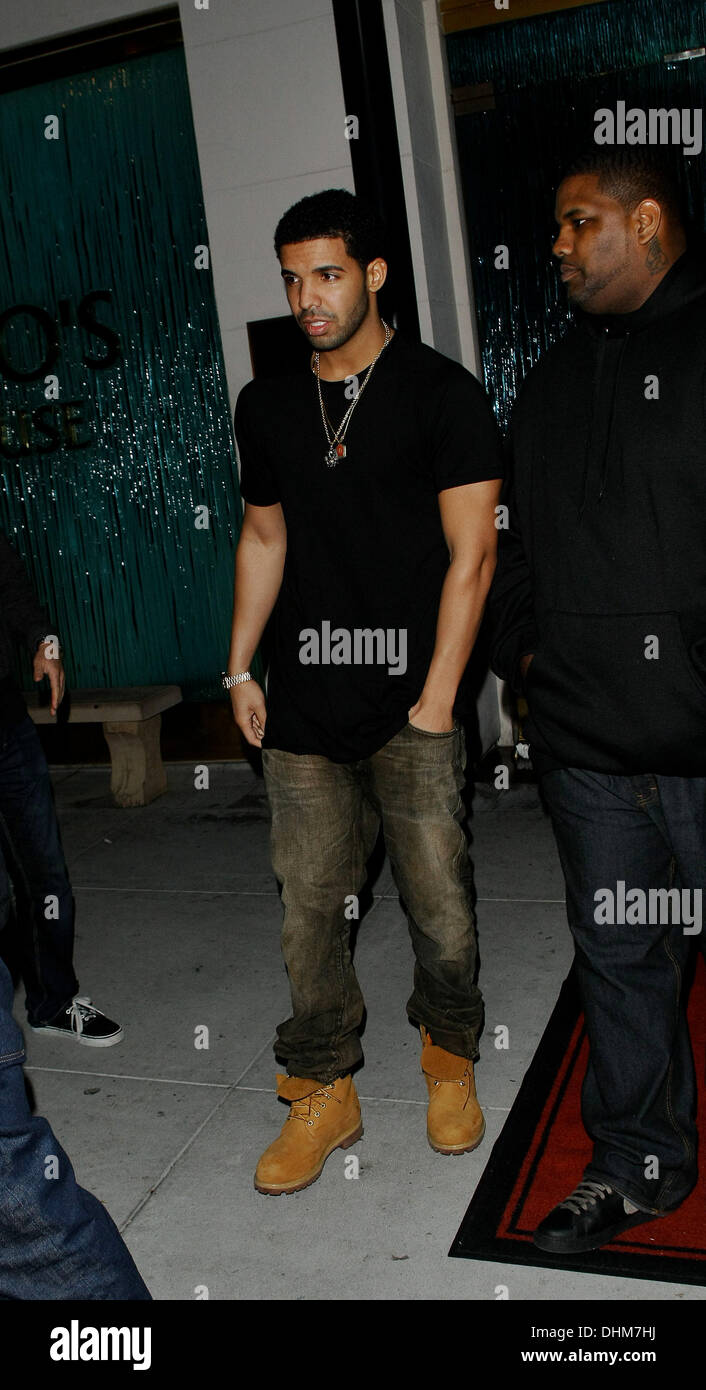 Rapper Drake leaving Maestro's Restaurant Beverly Hills, California ...