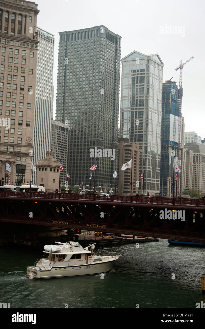 Michigan Avenue Bridge (DuSable Bridge), crosses the Chicago River ...