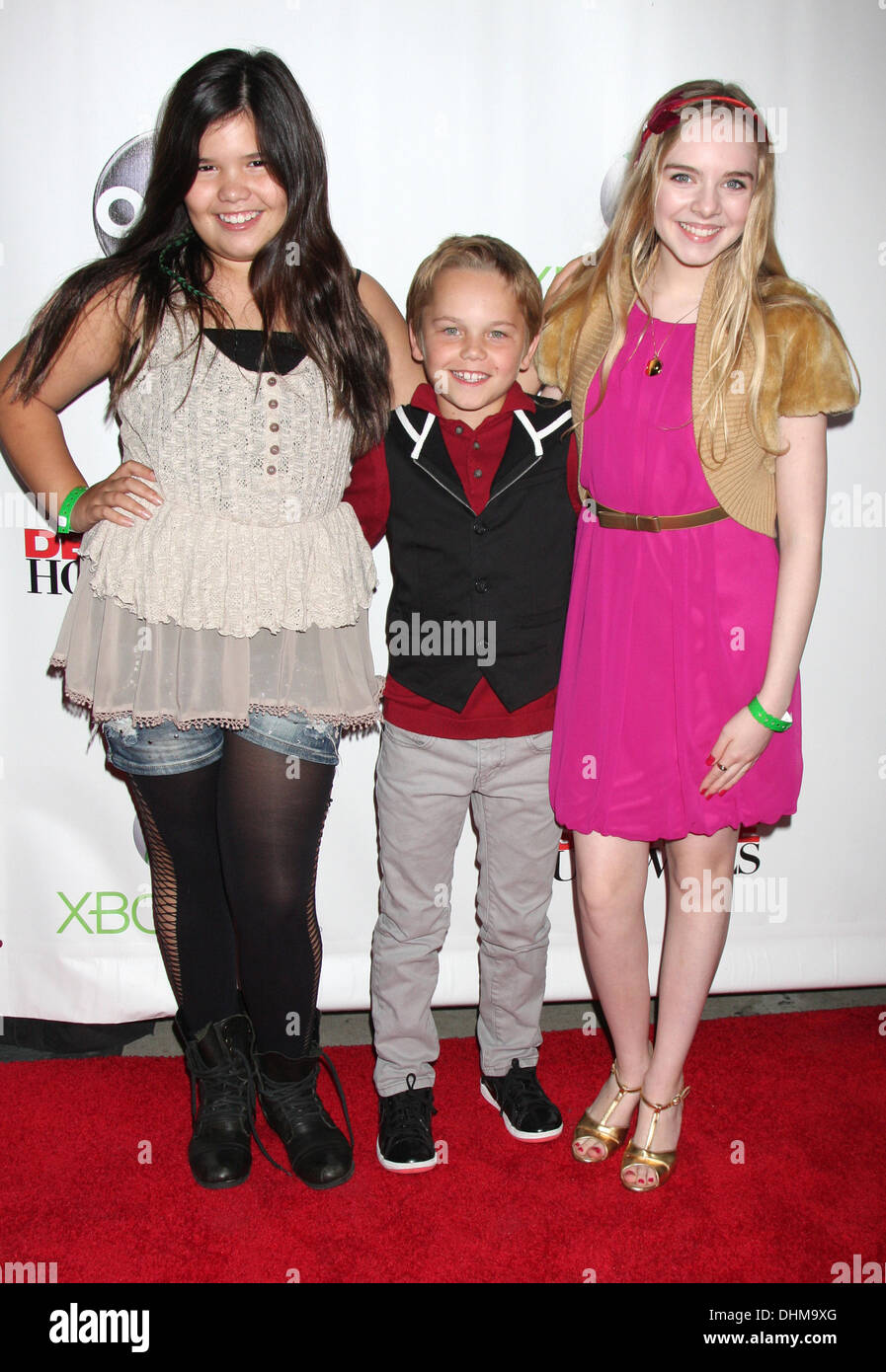 Madison De La Garza, Mason Vale Cotton, Darcy Rose Byrnes 'Desperate ...