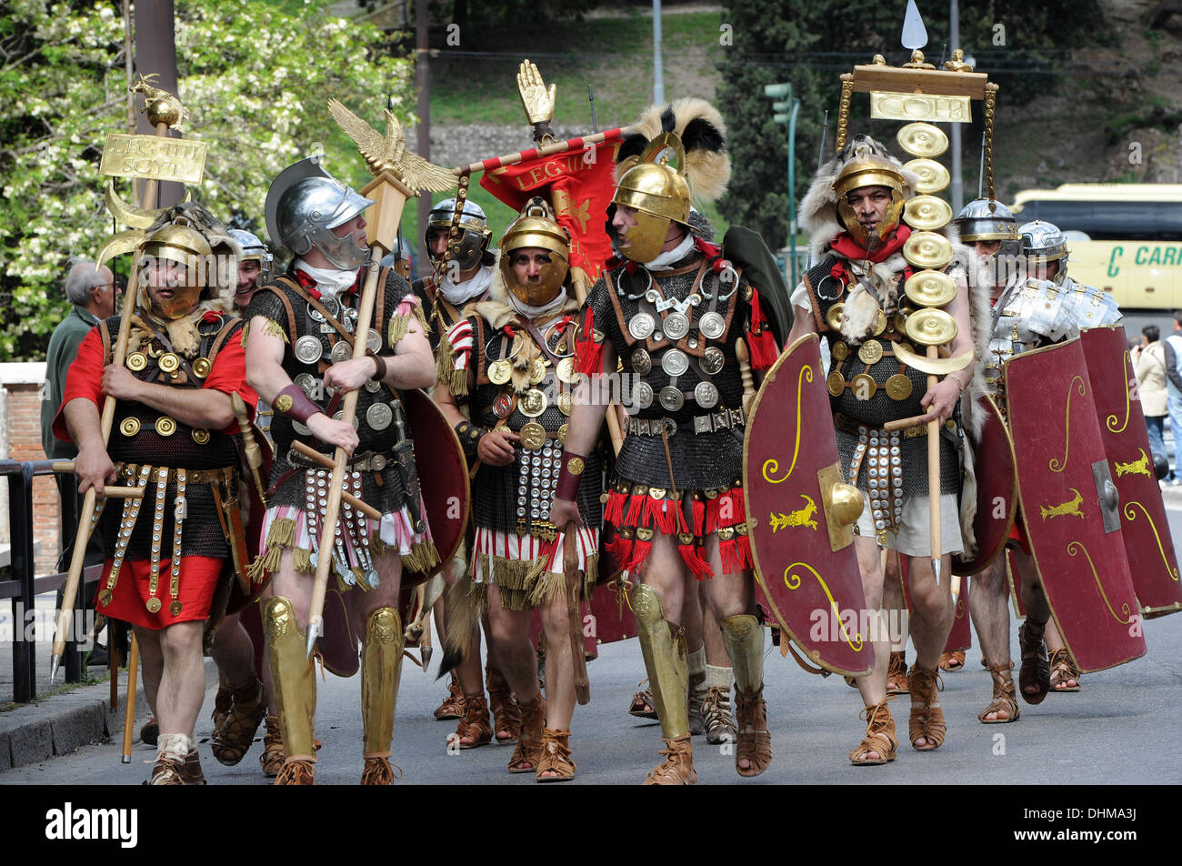 Rome Birthday Celebrations People dressed as ancient Roman centurions ...