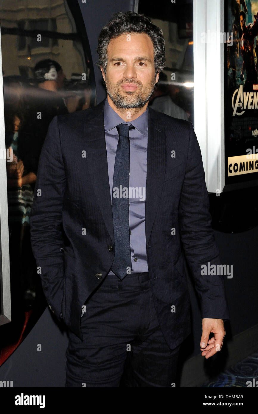 Mark Ruffalo arrival for the Canadian Premiere of 'The Avengers' at ...