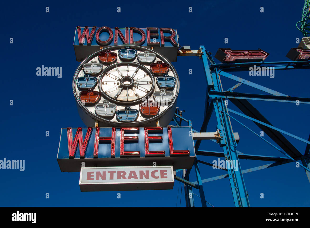 Wonder Wheel ferris wheel ride, Coney Island,Brooklyn, New York,United ...