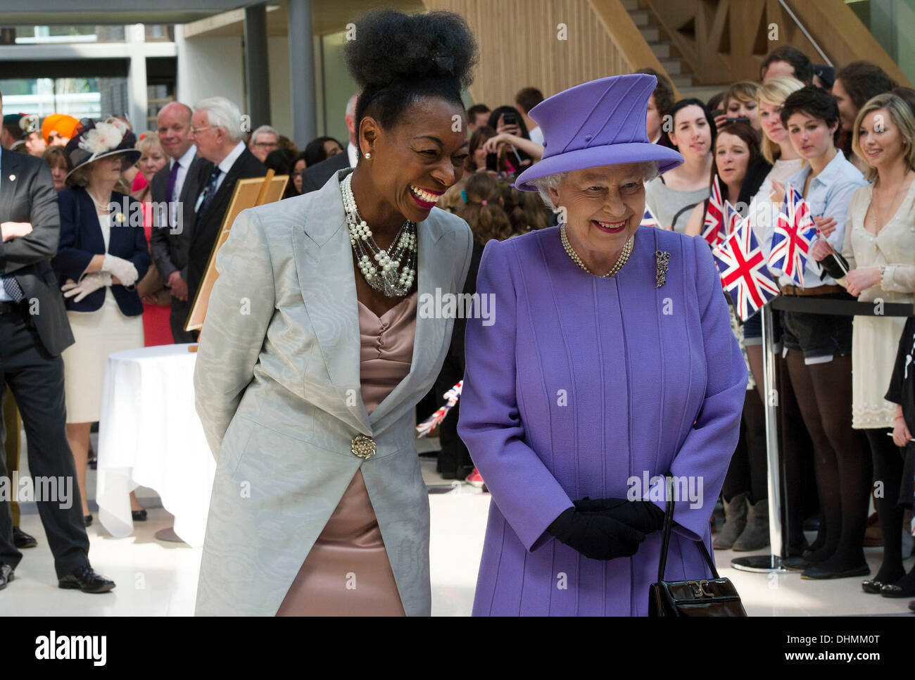 Queen Elizabeth II and Floella Benjamin Queen Elizabeth II officially ...