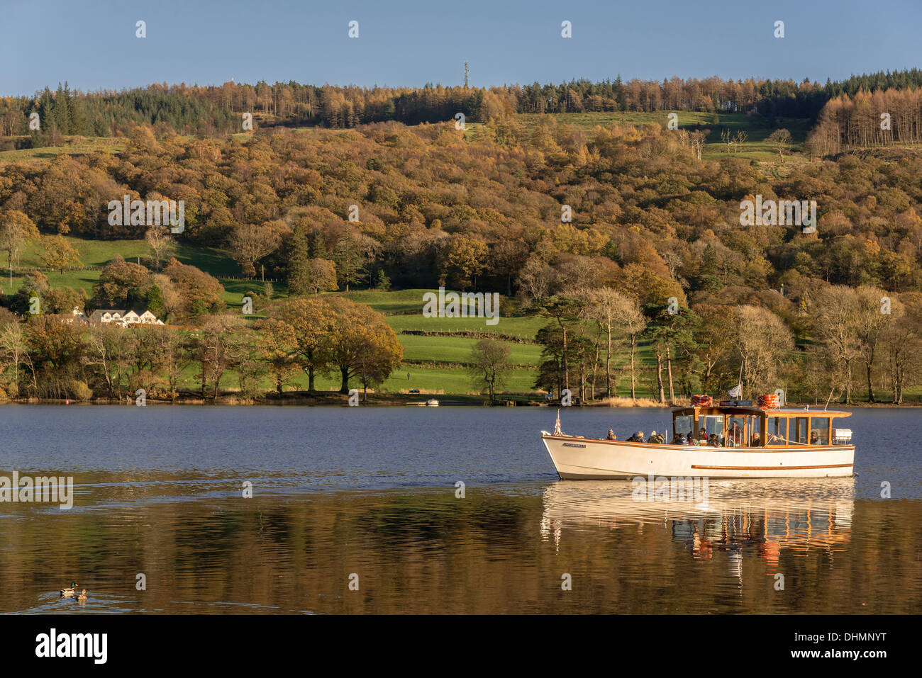 Coniston water lakes hi-res stock photography and images - Alamy