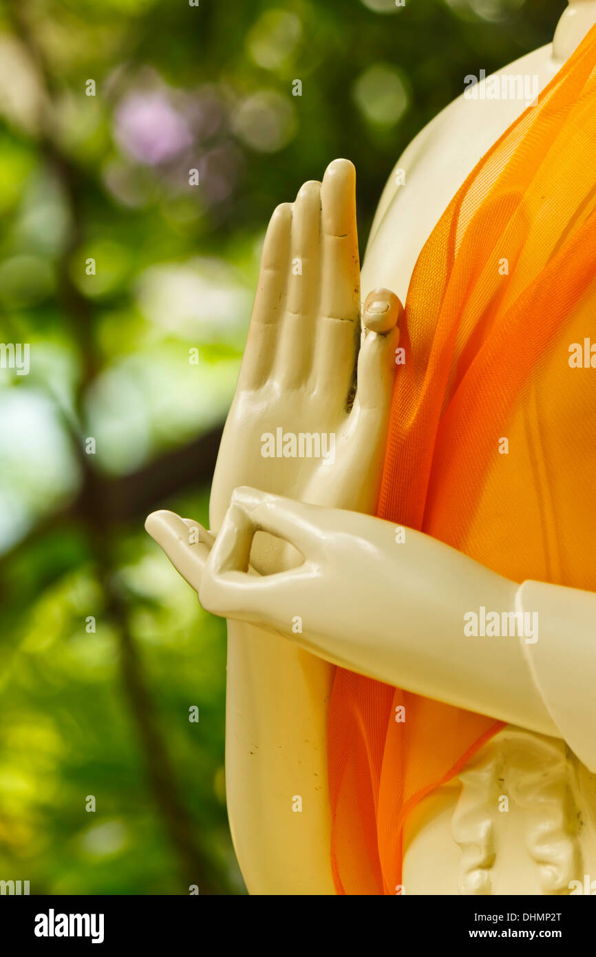 Thailand bronze hand buddha hi-res stock photography and images - Alamy
