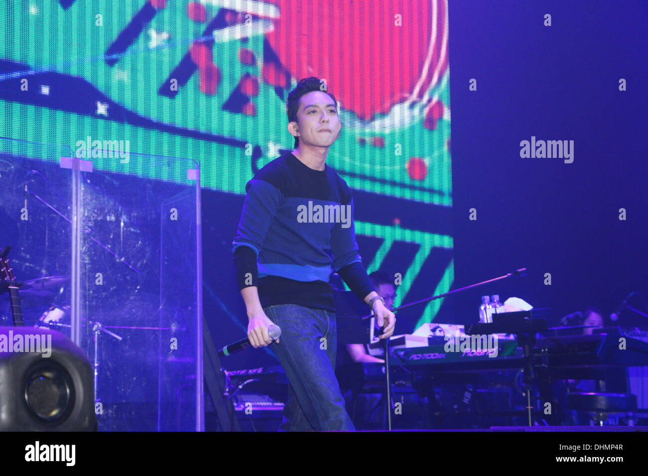 Taipei, China. 8th Nov, 2013. Singer Yoga Lin performs at his charity ...