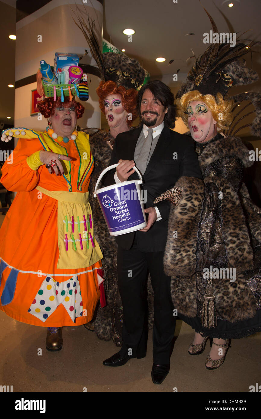London, UK. 13 November 2013. Designer Laurence Llewelyn-Bowen with ...