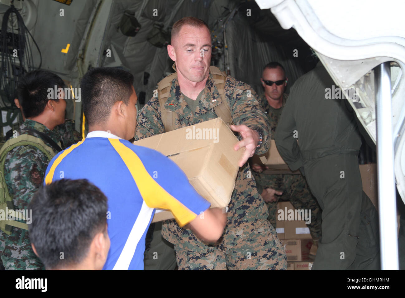 Typhoon Haiyan humanitarian relief in Philippines Operation Damayan ...