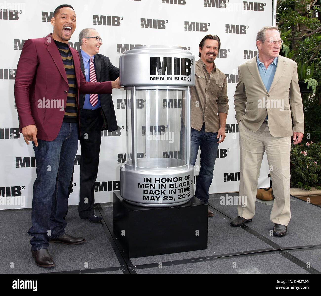 Tommy lee jones and josh brolin hi-res stock photography and images - Alamy