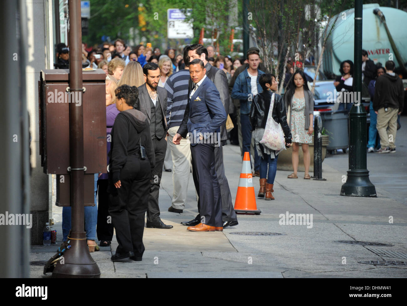 Terrence Howard, Luis Da Silva Jr. and Wade Barrett on the set of 'Dead ...