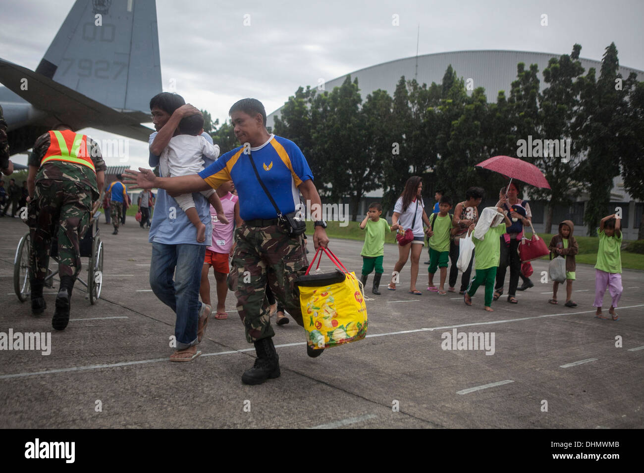Typhoon Haiyan humanitarian relief in Philippines Operation Damayan ...