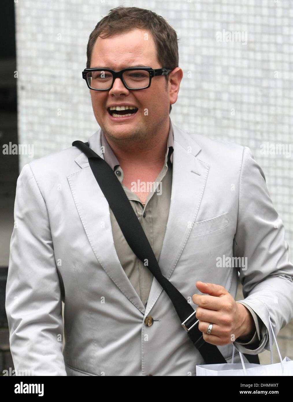 Alan carr outside the itv studios london hi-res stock photography and ...