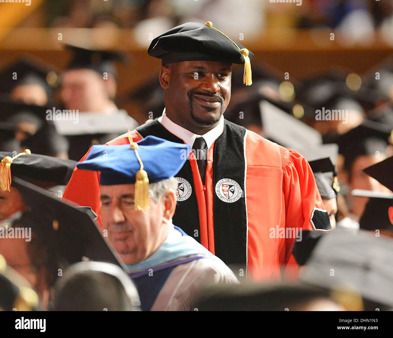 Shaquille O'Neal Shaquille O'Neal receives his doctoral degree in ...