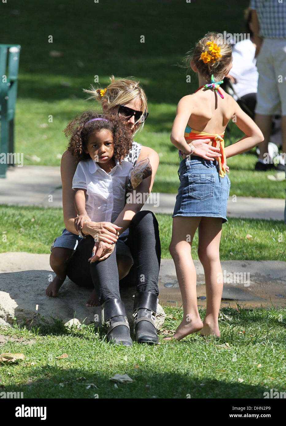 Lou sulola samuel and leni klum hi-res stock photography and images - Alamy