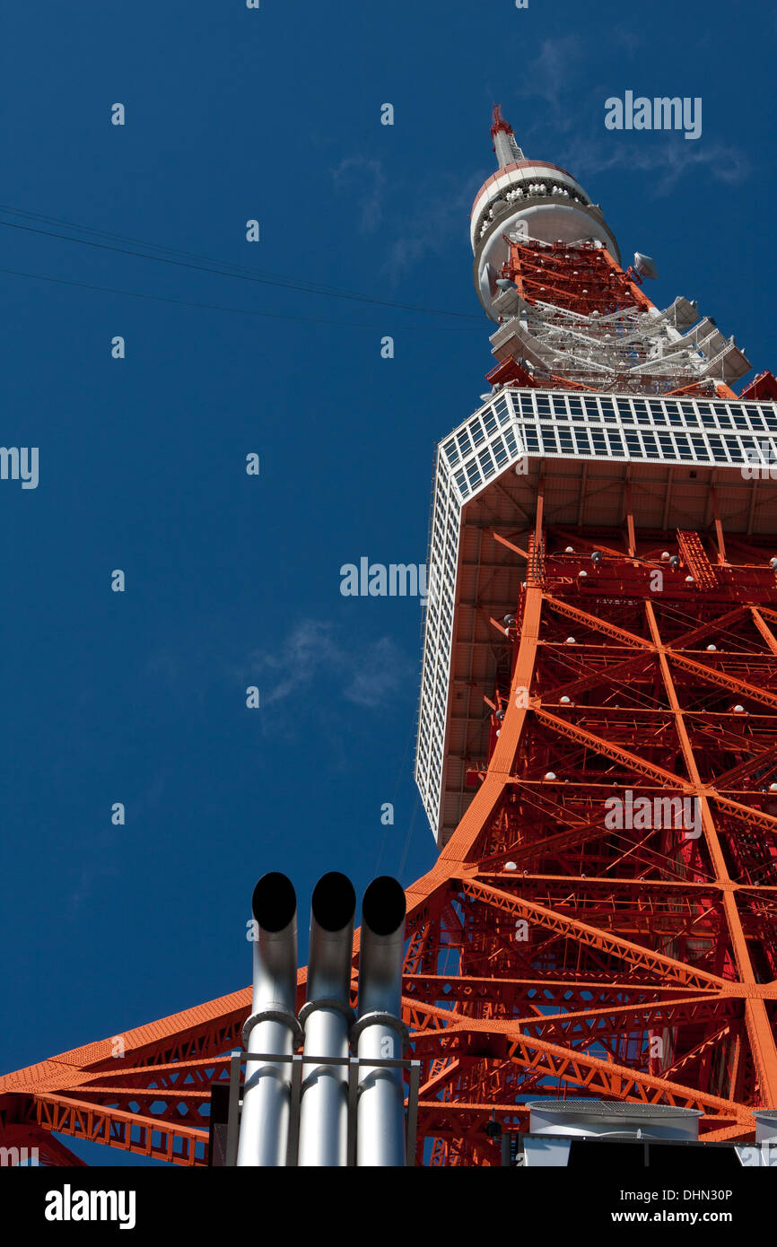 Tokyo tower iconic japanese landmarks hi-res stock photography and ...