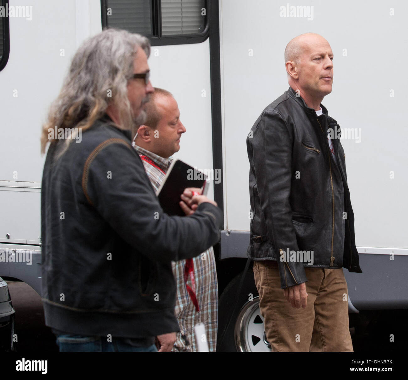 Bruce Willis arriving on the film set to shoot scenes for his new movie ...