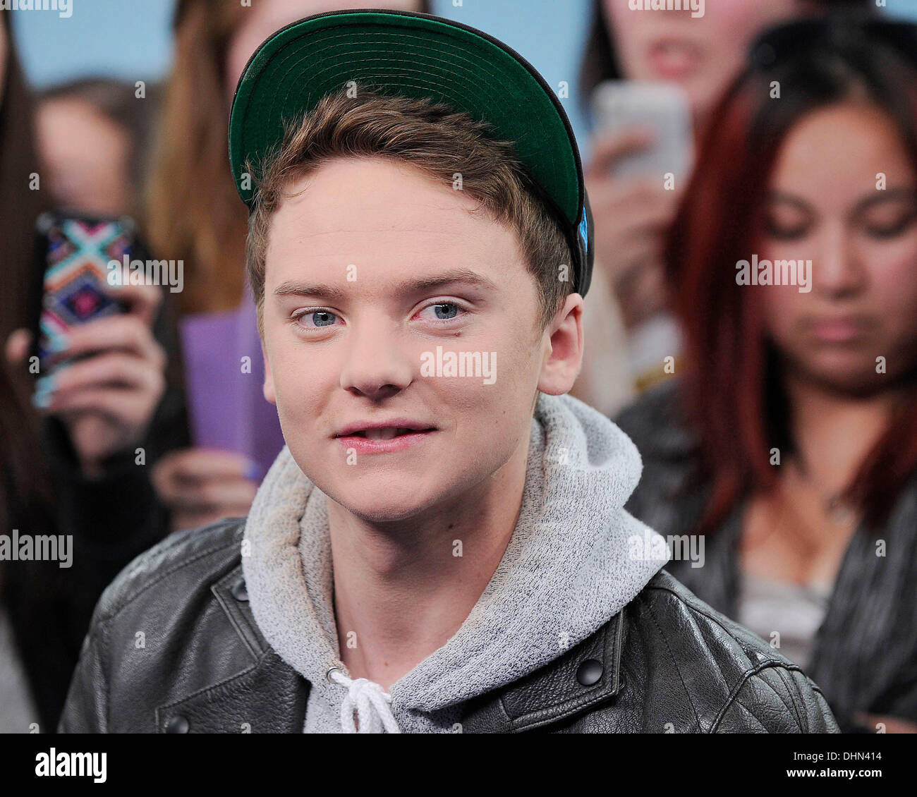 New co host hi-res stock photography and images - Alamy