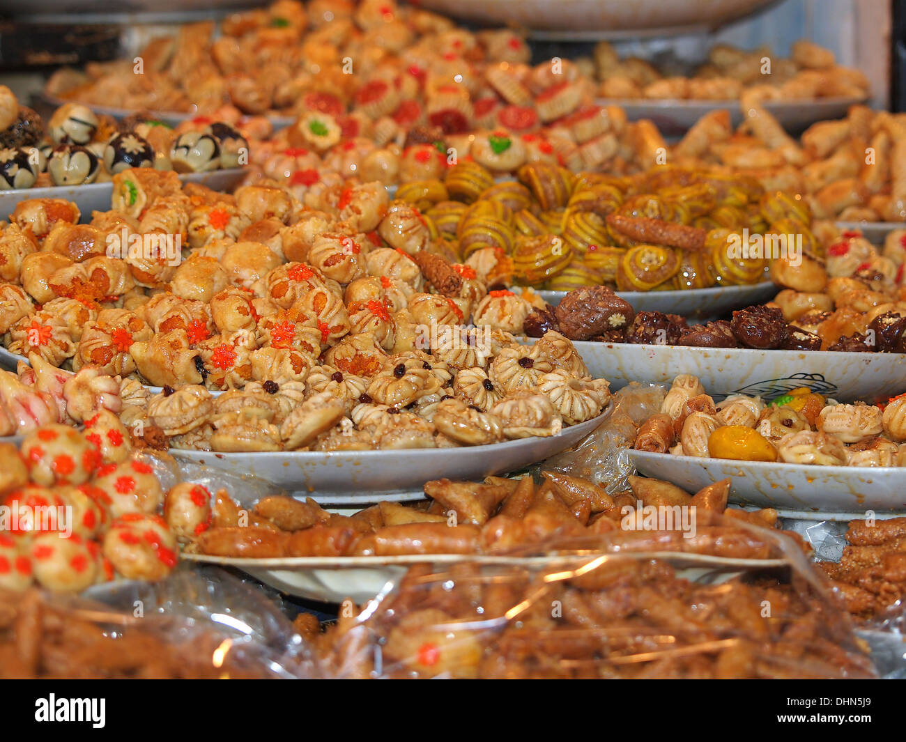Traditional moroccan sweets hi-res stock photography and images - Alamy