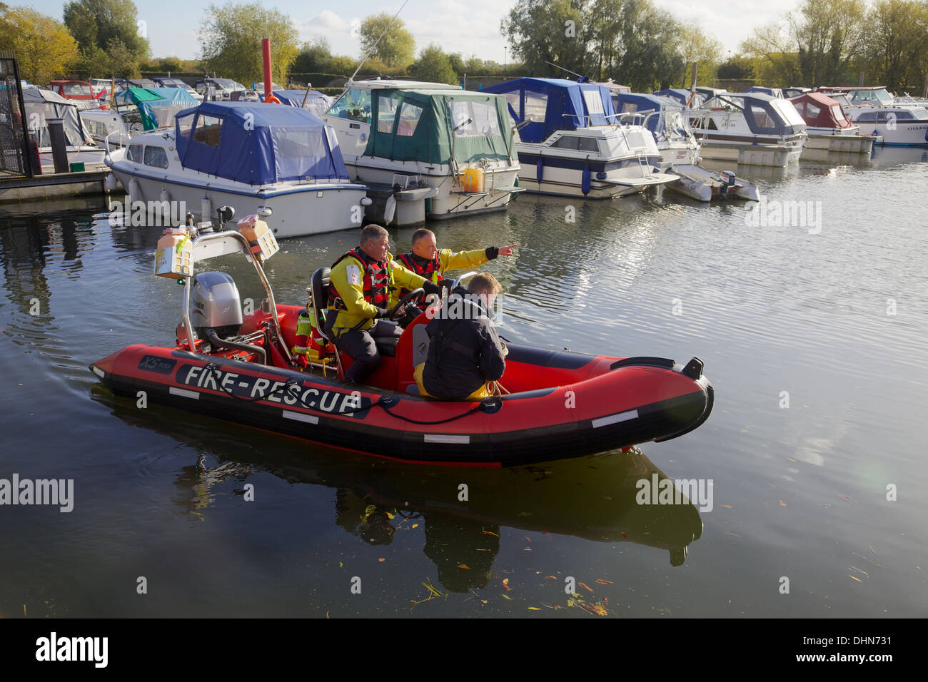 Bedfordshire fire and rescue boat, England Stock Photo - Alamy