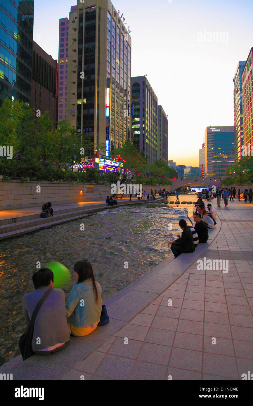 South Korea, Seoul, Cheong-gye Stream, people Stock Photo - Alamy