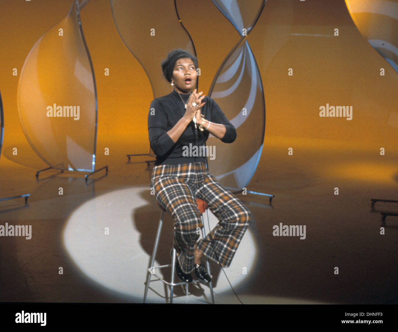 Pearl bailey hi-res stock photography and images - Alamy