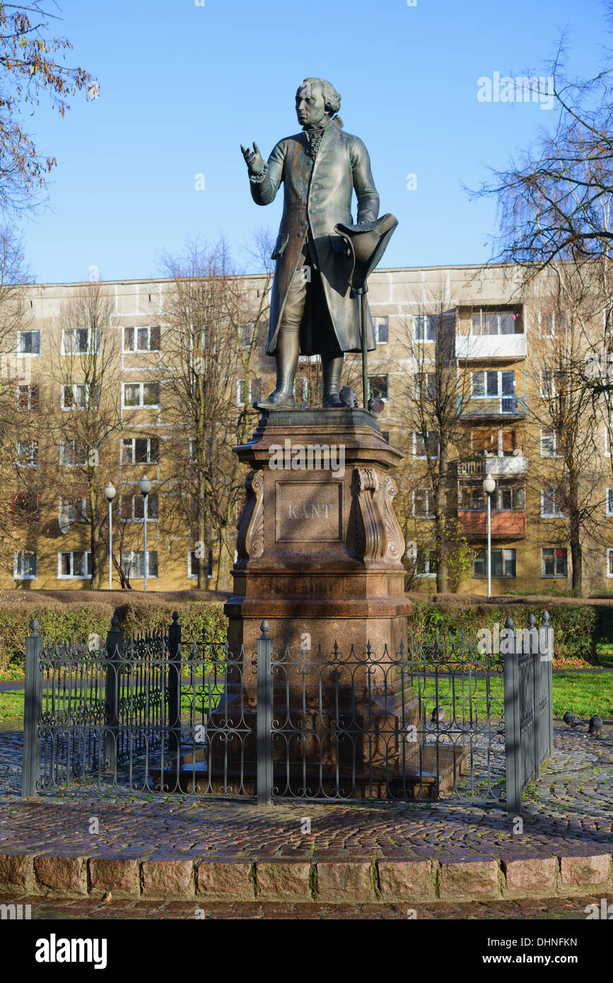 Immanuel kant statue hi-res stock photography and images - Alamy