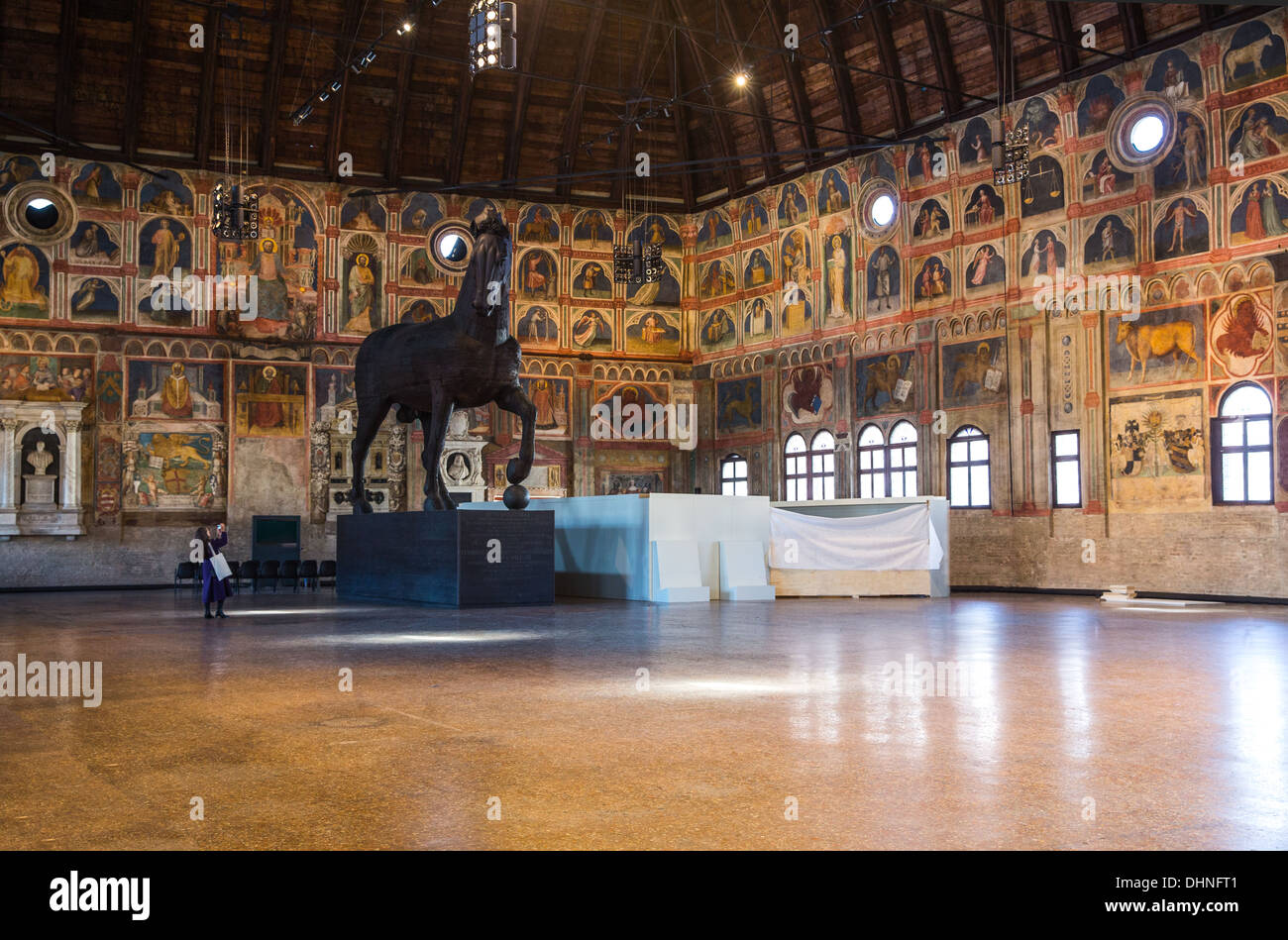 Veneto, Padua, the Palazzo Della Ragione, the Salone with the wooden ...