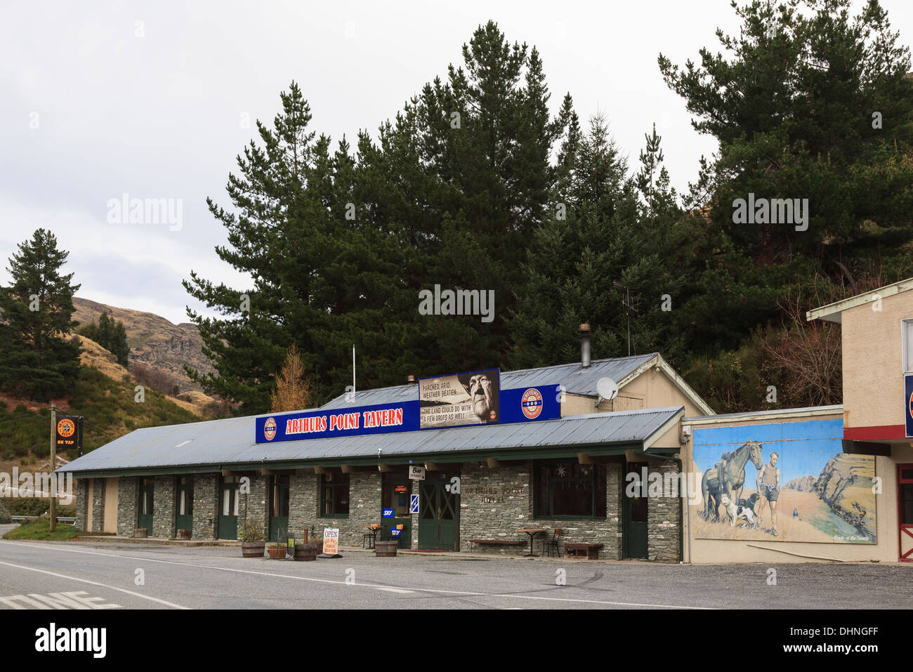 Arthur's Point Tavern and hotel near Queenstown, Otago, South Island ...