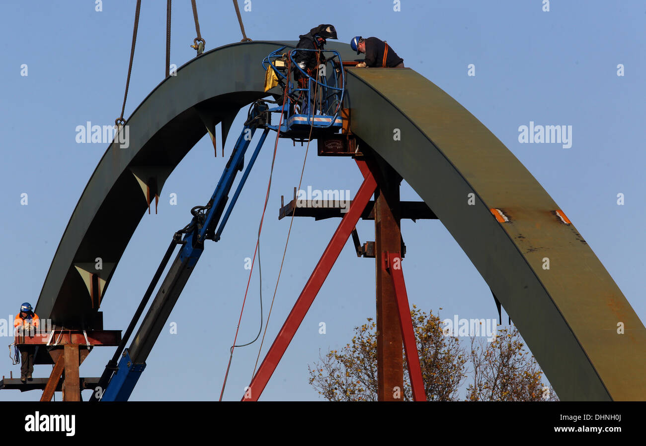 Duisburg, Germany. 13th Nov, 2013. A construction piece for the ...