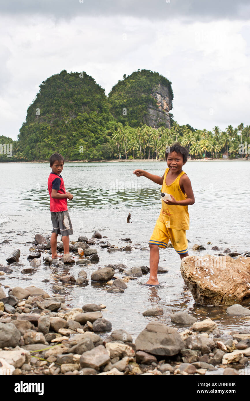 Samar philippines boys hi-res stock photography and images - Alamy