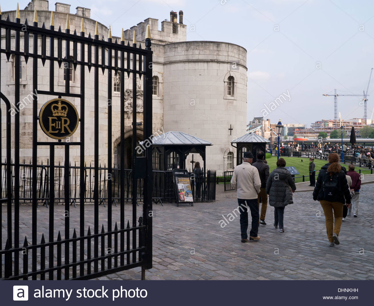 Tower Of London Entrance Stock Photos & Tower Of London Entrance Stock ...