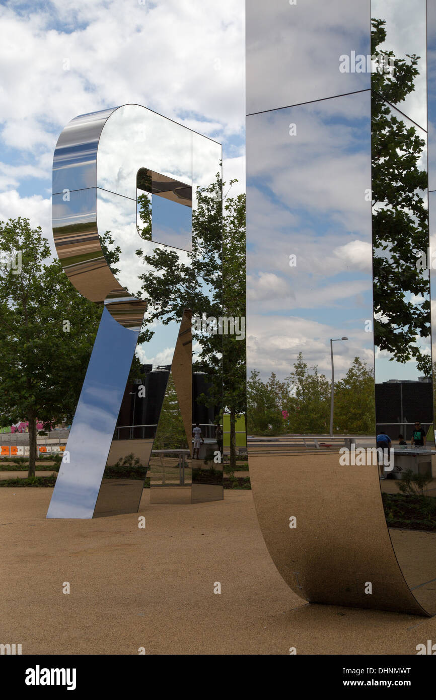 Letter n r hi-res stock photography and images - Alamy