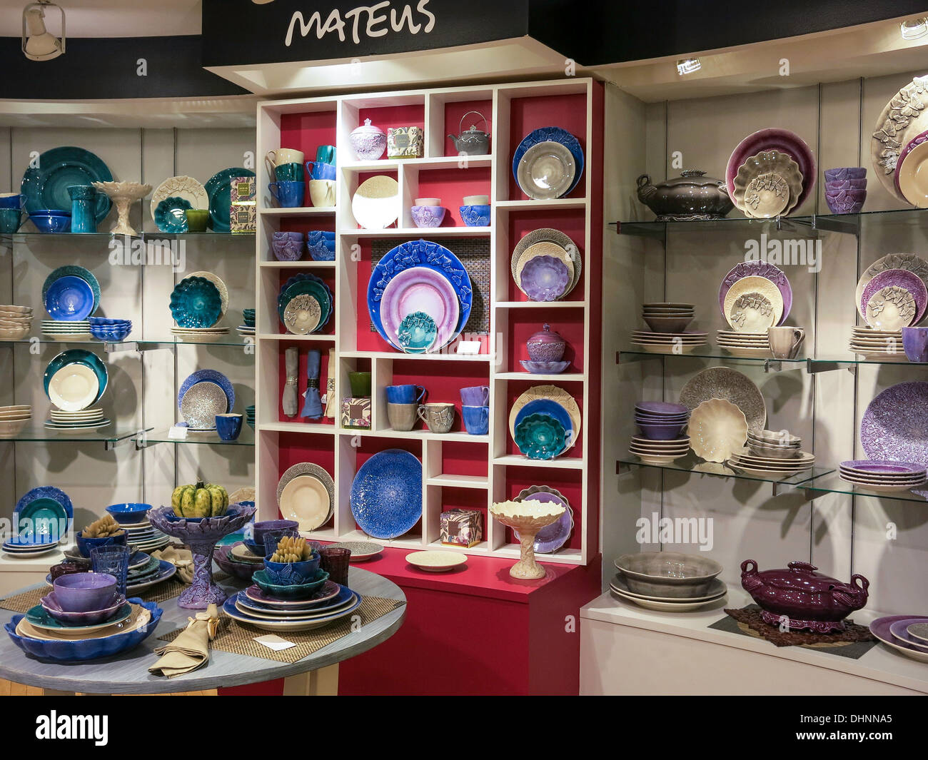 China Display in Bloomingdale's Department Store, NYC Stock Photo - Alamy