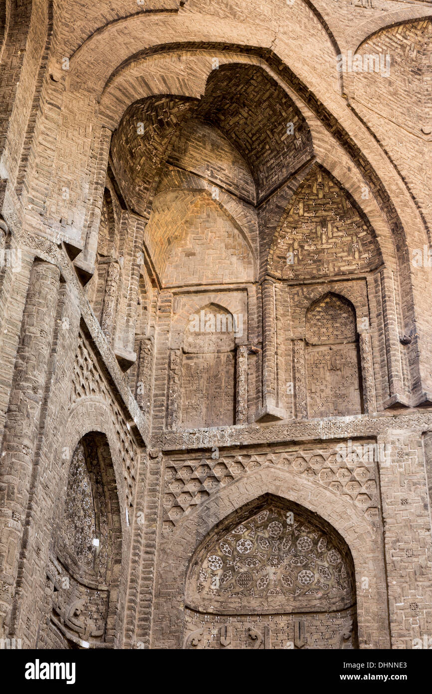detail of squinch, dome chamber of Taj al-Mulk, Isfahan Friday Mosque ...