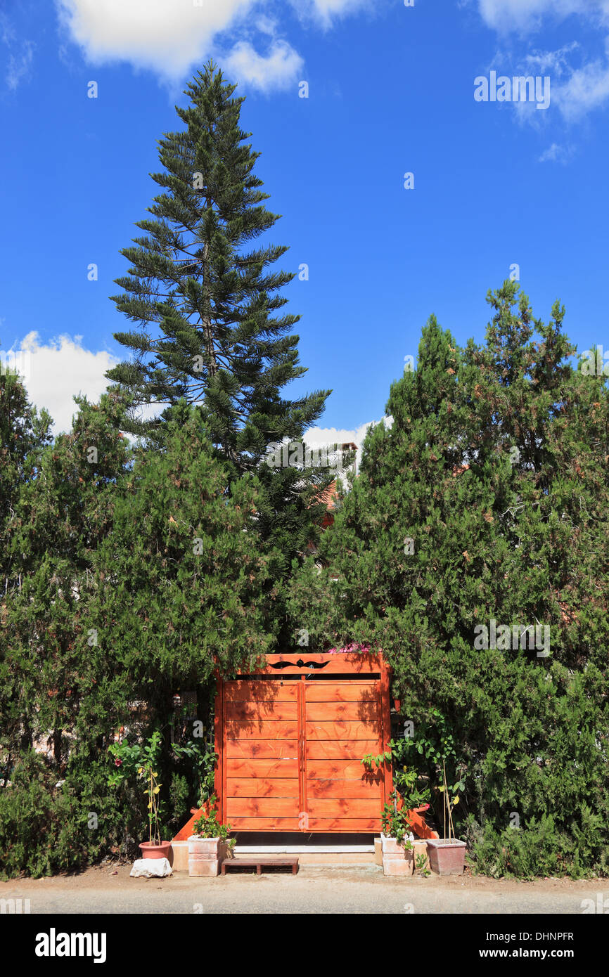 The street in a quiet suburb Stock Photo - Alamy