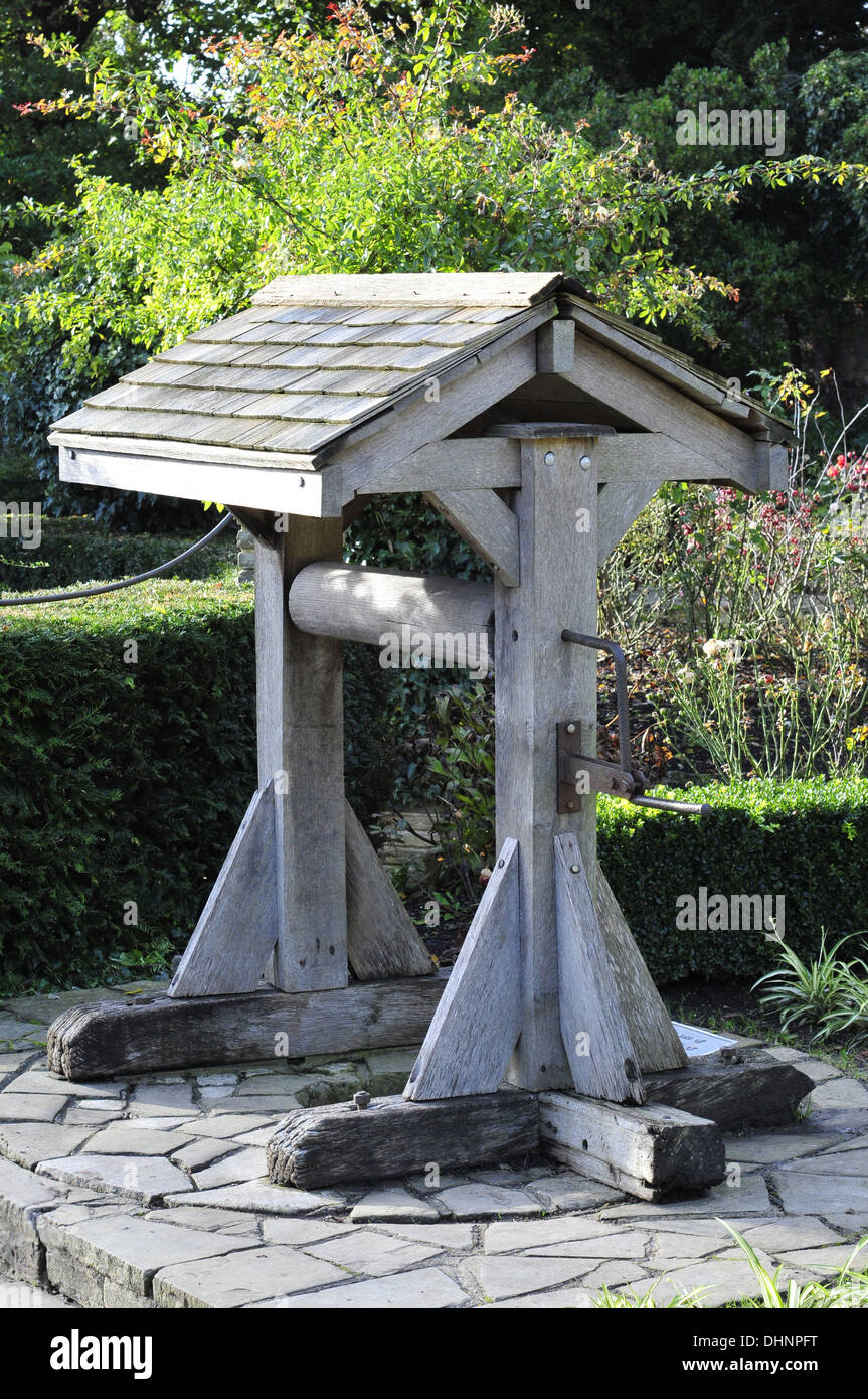 A view of an old well in Stretham Common, London Stock Photo - Alamy