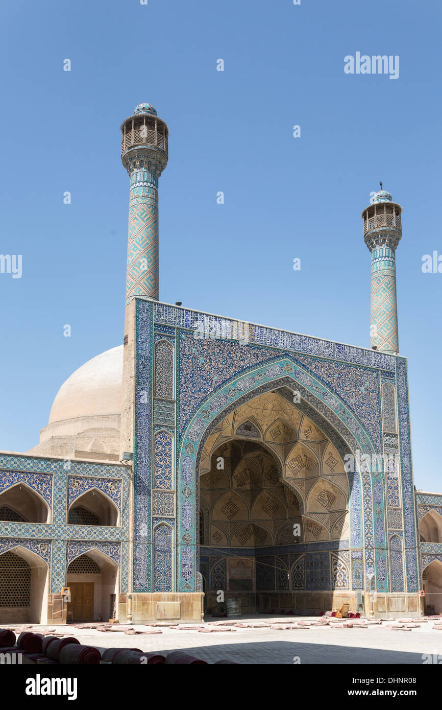 view towards qibla iwan, Friday Mosque, Isfahan, Iran Stock Photo - Alamy